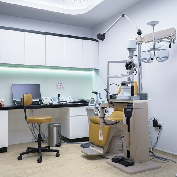 Our Clinic - North American LASIK & Eye Surgery Centre
